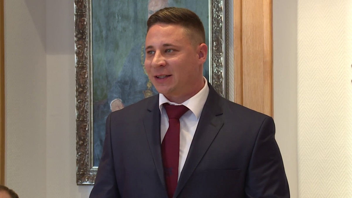 Több mint 9 milliárd forint nyereséget termeltek tavaly az előzetesben ... Több mint 9 milliárd forint nyereséget termeltek tavaly az előzetesben ...