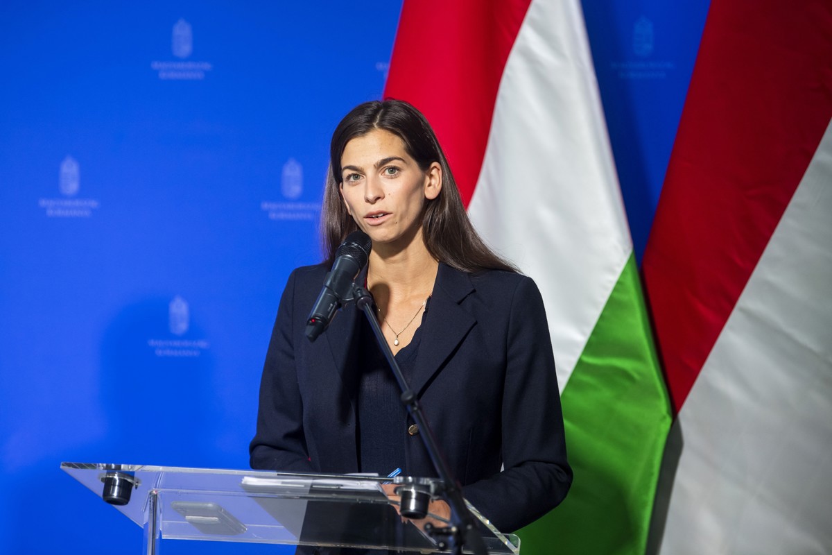 Szentkirályi Alexandra alakítja ki az országmárkánkat, Rogán Antal ...